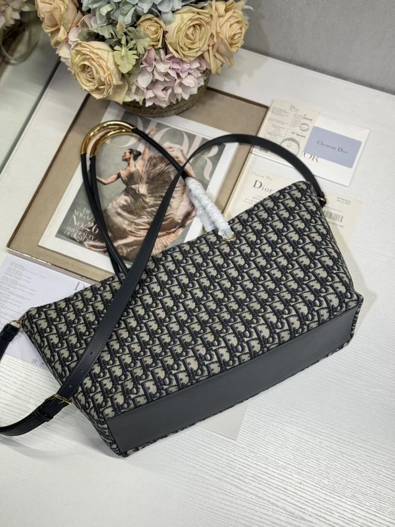 Value-priced Christian Dior Shopping Bags