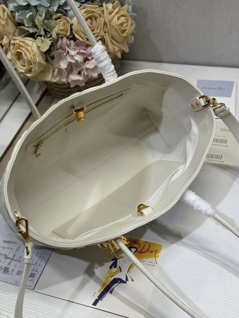Indistinguishable Christian Dior Shopping Bags