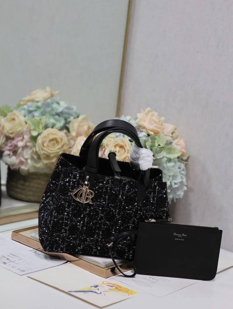 Top mirror Christian Dior Shopping Bags