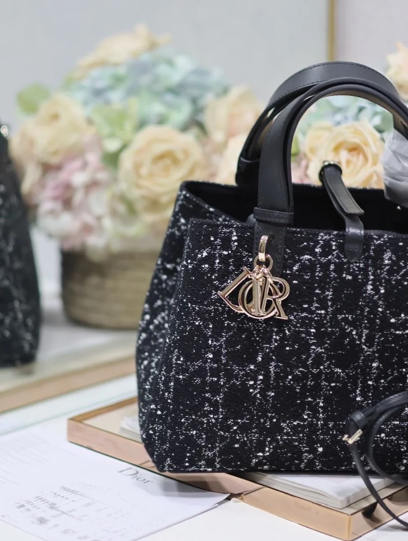 Top mirror Christian Dior Shopping Bags