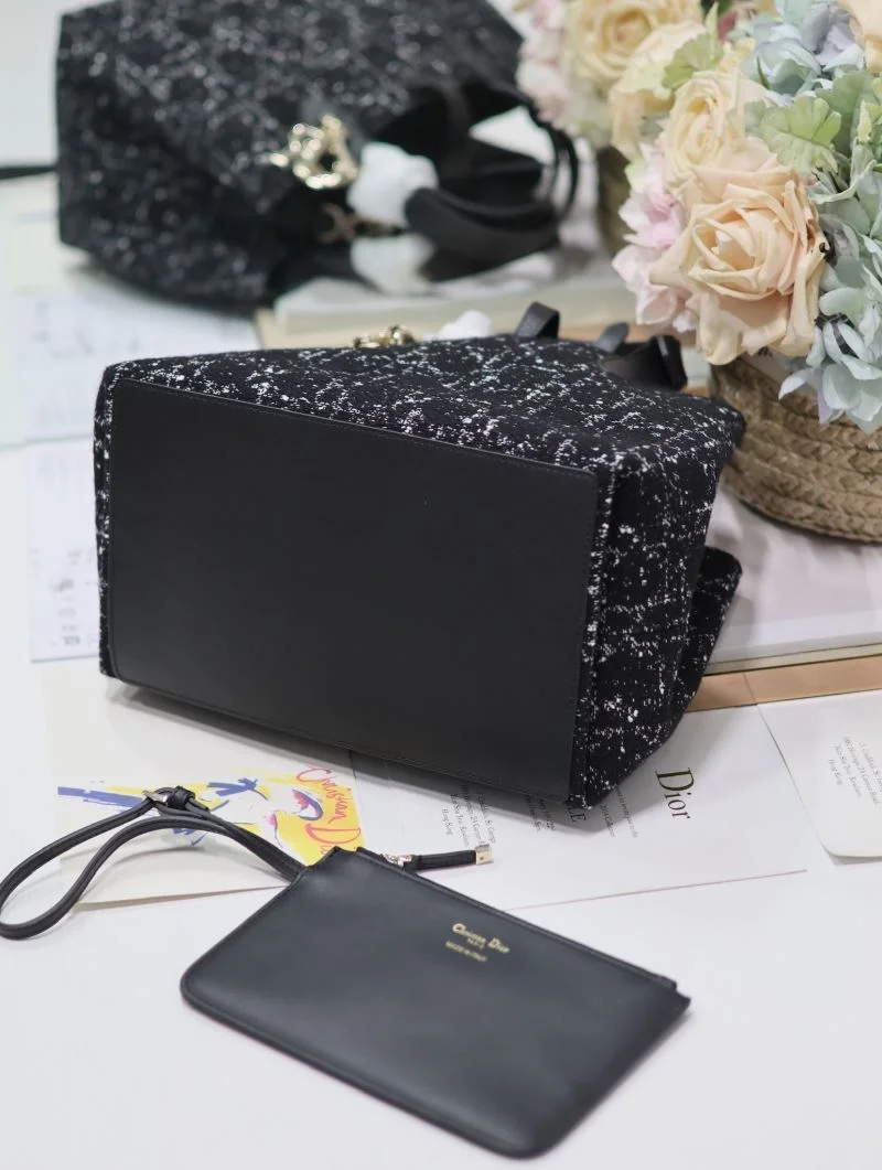 Top mirror Christian Dior Shopping Bags