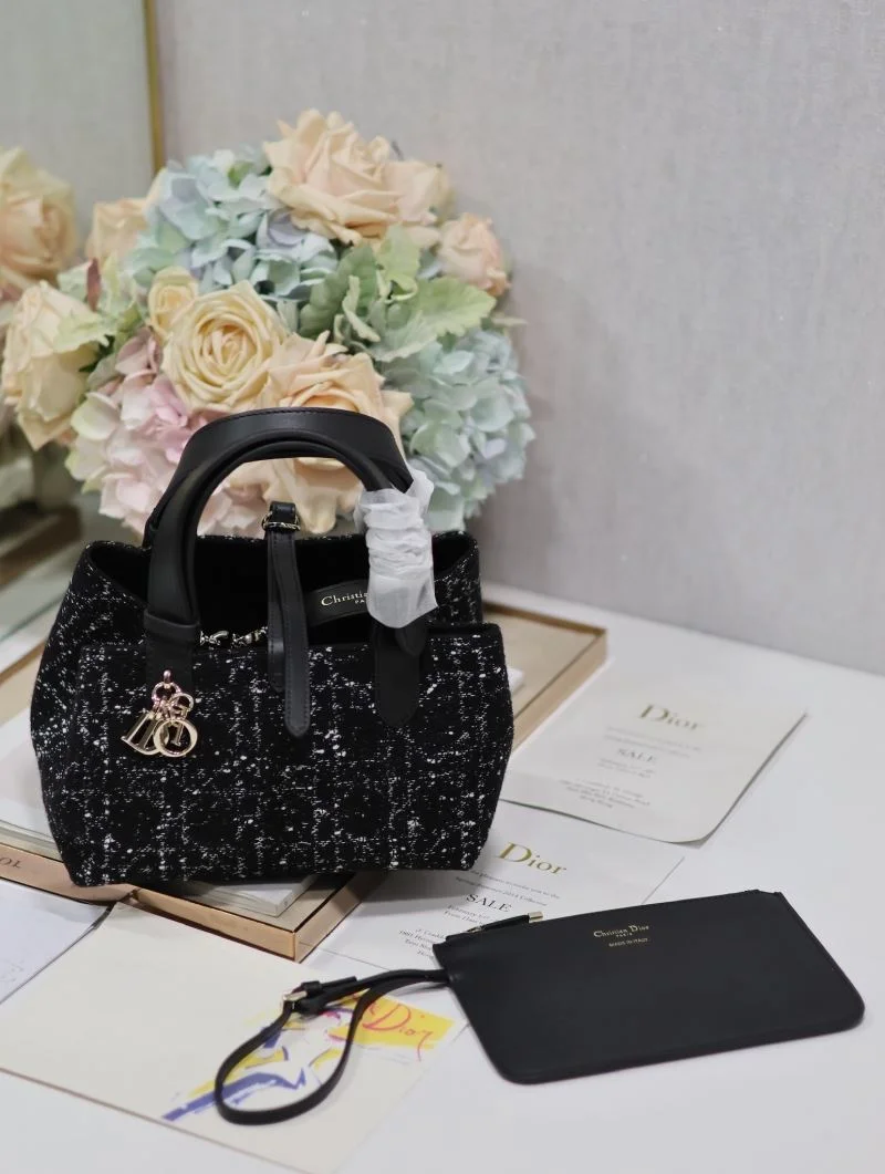Exact replica Christian Dior Shopping Bags