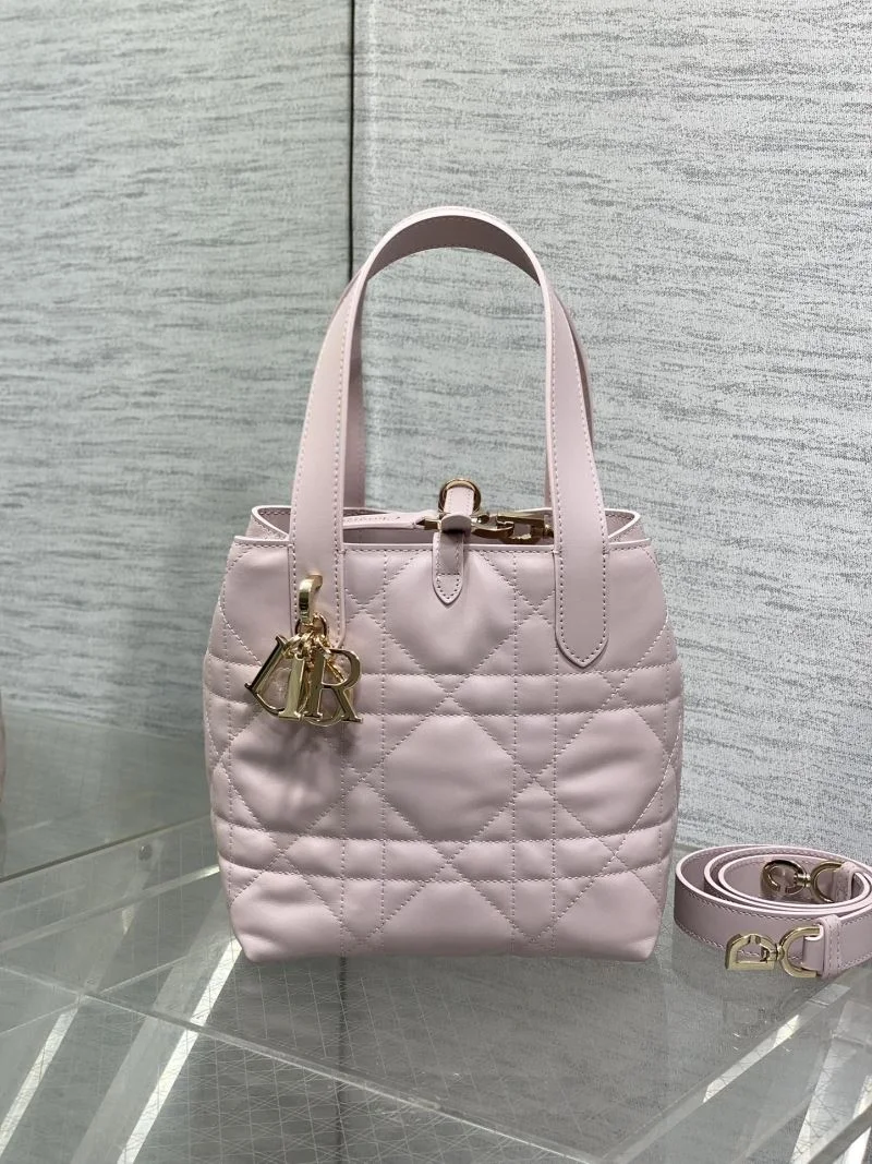 Exact replica Christian Dior Shopping Bags