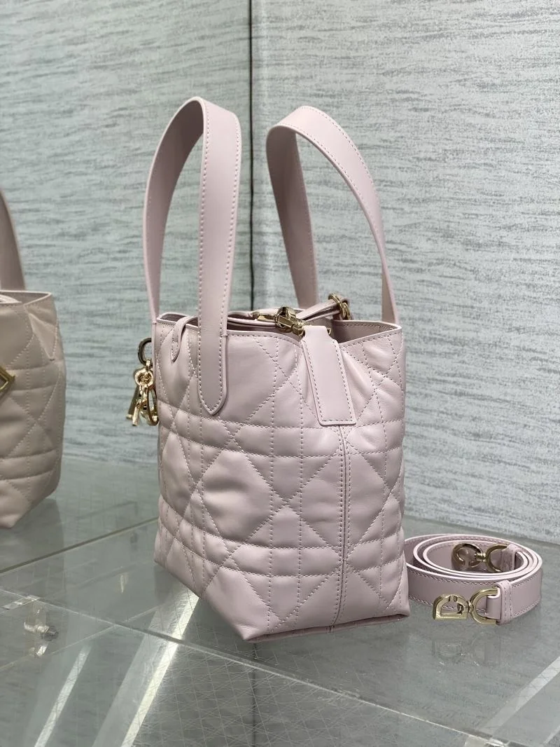 Exact replica Christian Dior Shopping Bags