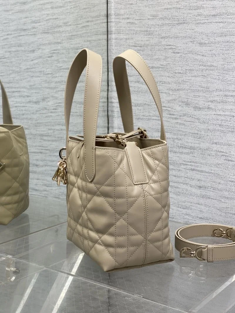 1:1 copy Christian Dior Shopping Bags