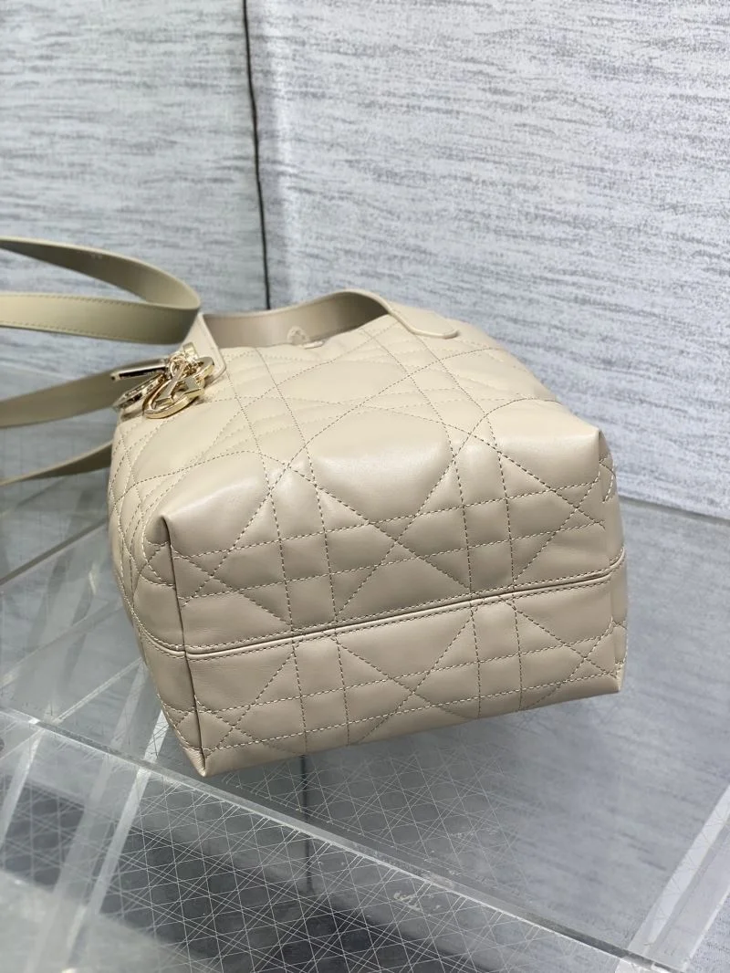 1:1 copy Christian Dior Shopping Bags