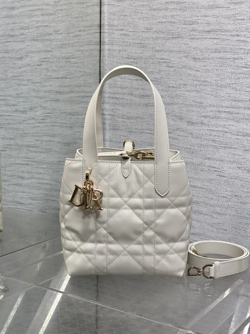 Exact replica Christian Dior Shopping Bags