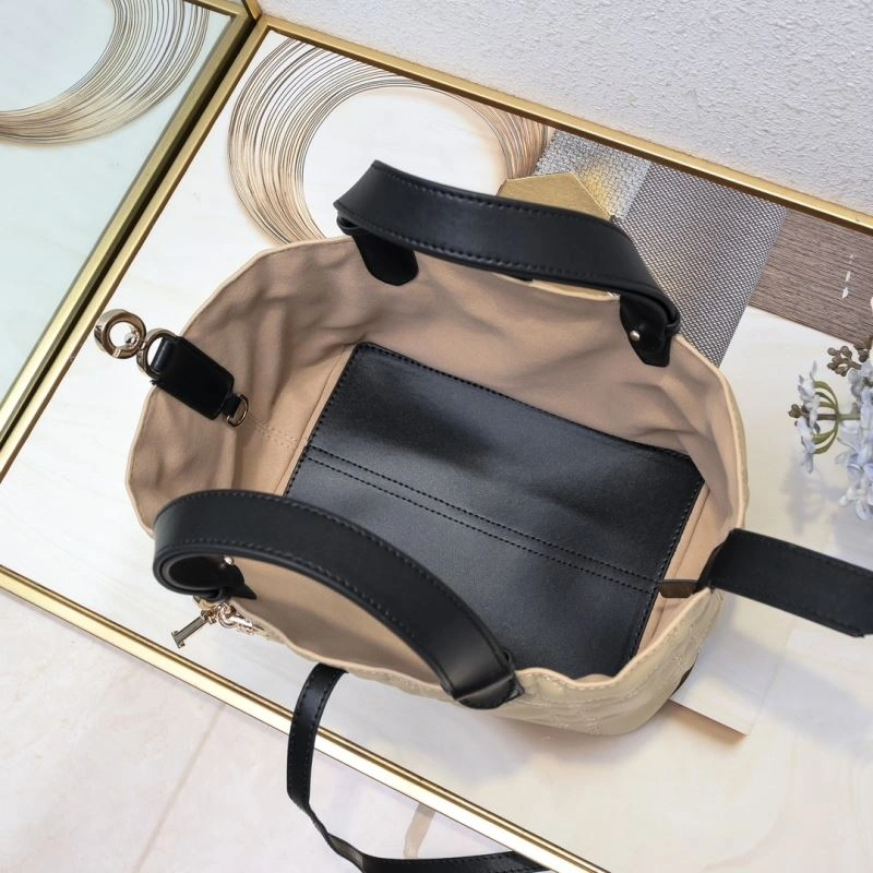 Top match Christian Dior Shopping Bags