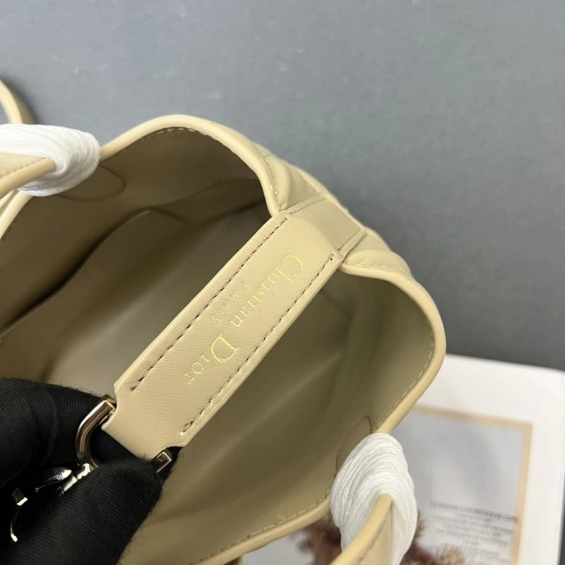 High fidelity Christian Dior Shopping Bags