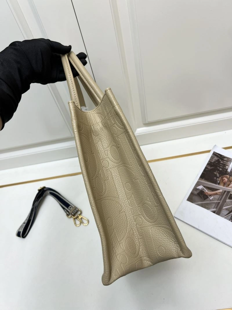 Exact replica Christian Dior Shopping Bags