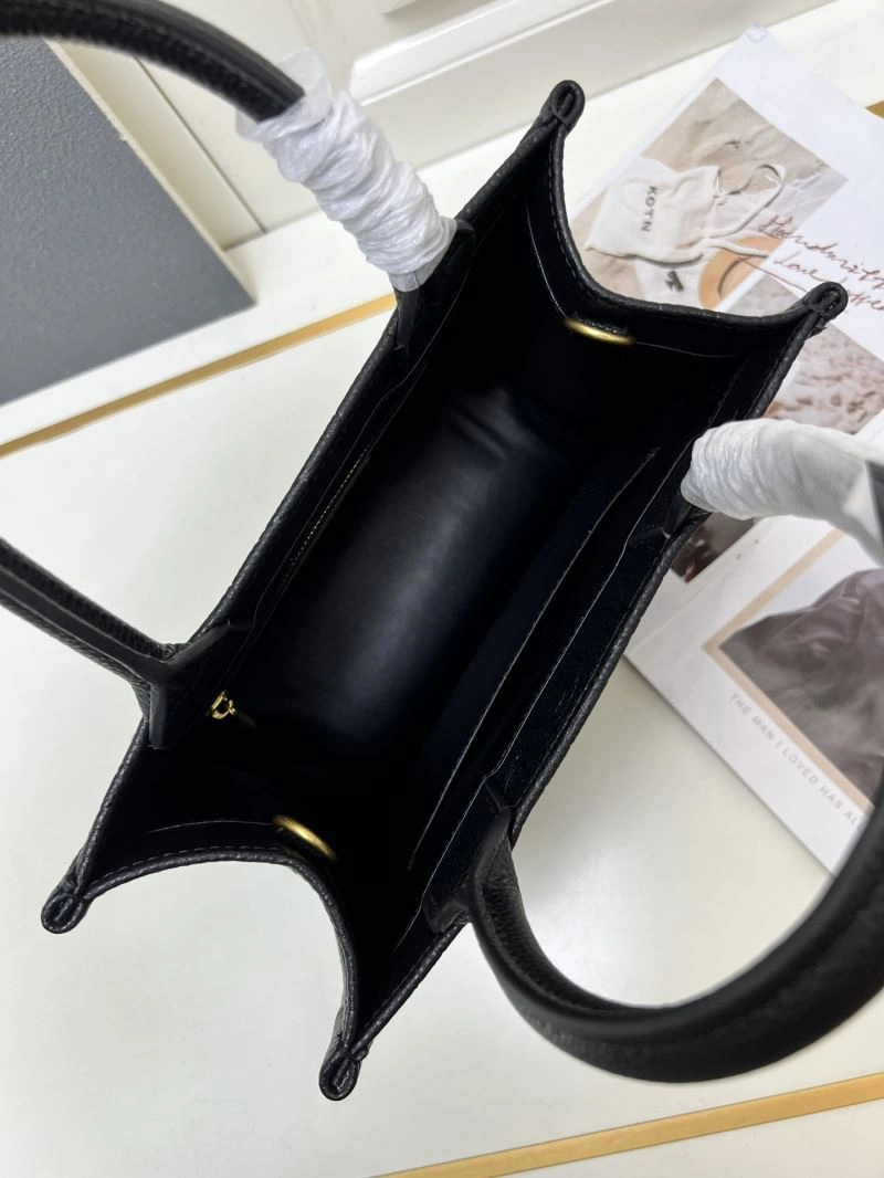 Legit Christian Dior Shopping Bags