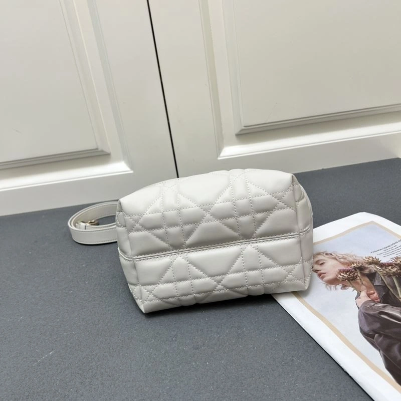 Top match Christian Dior Shopping Bags