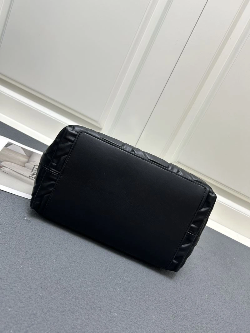 Inexpensive Christian Dior Shopping Bags