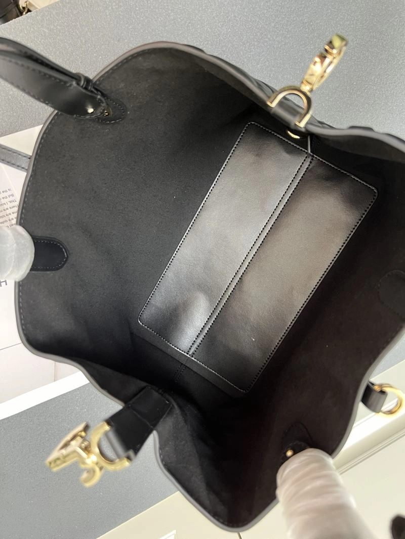 Indistinguishable Christian Dior Shopping Bags