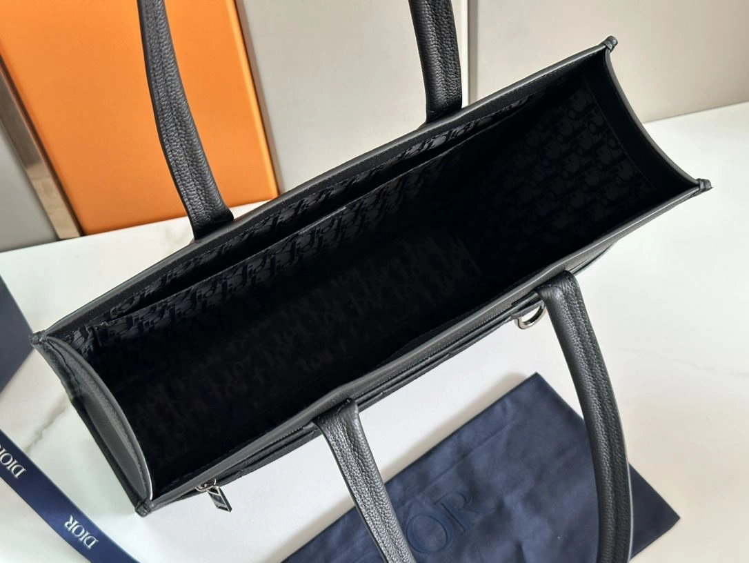 Value-priced Christian Dior Shopping Bags