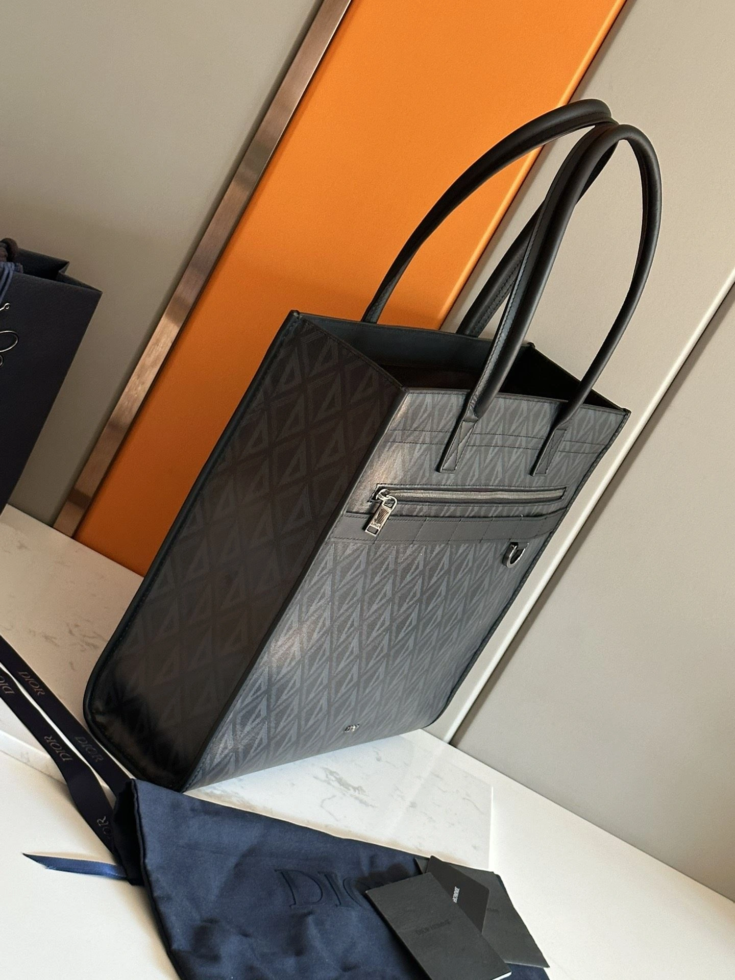Reasonably priced Christian Dior Shopping Bags