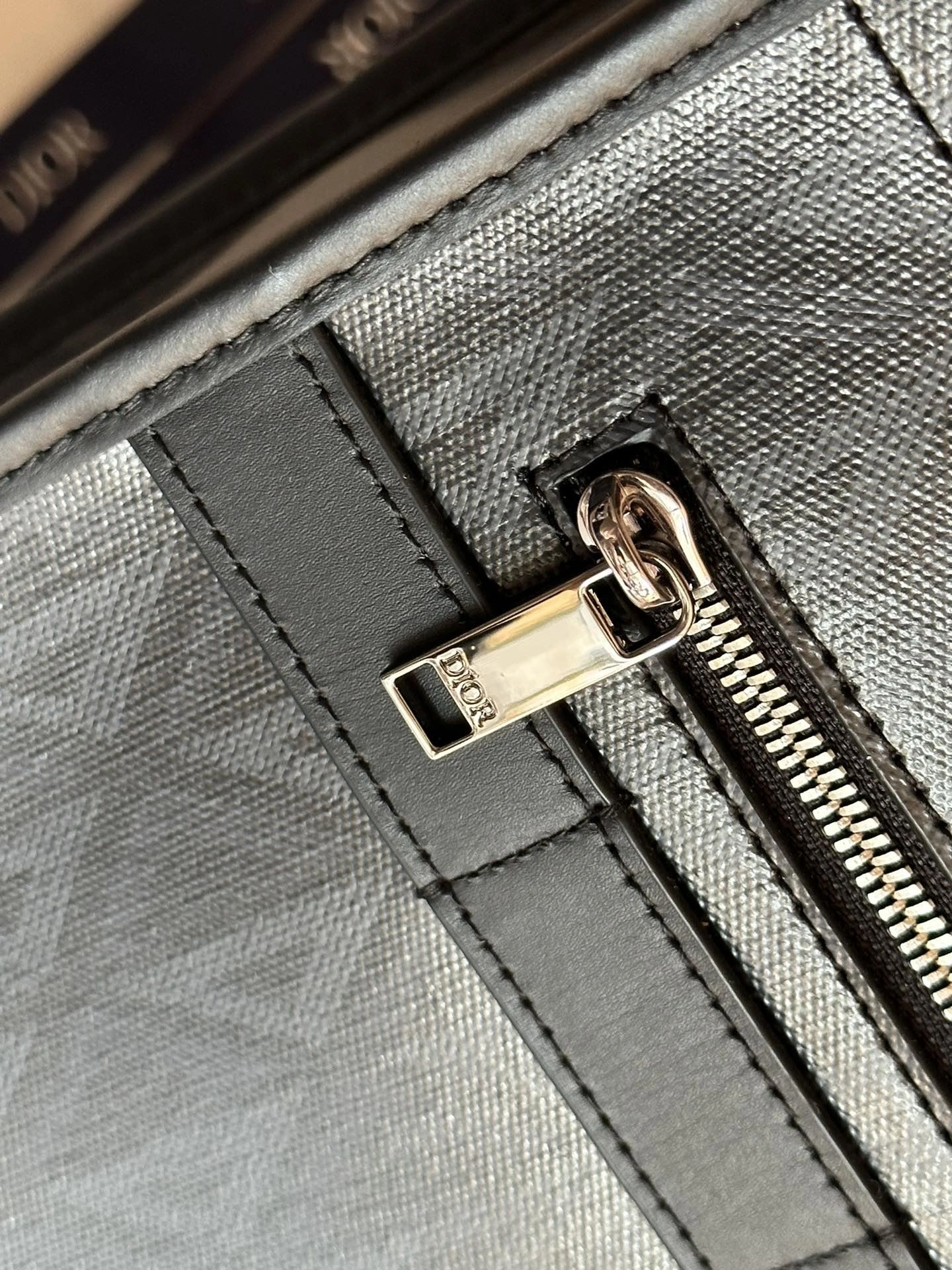 Reasonably priced Christian Dior Shopping Bags