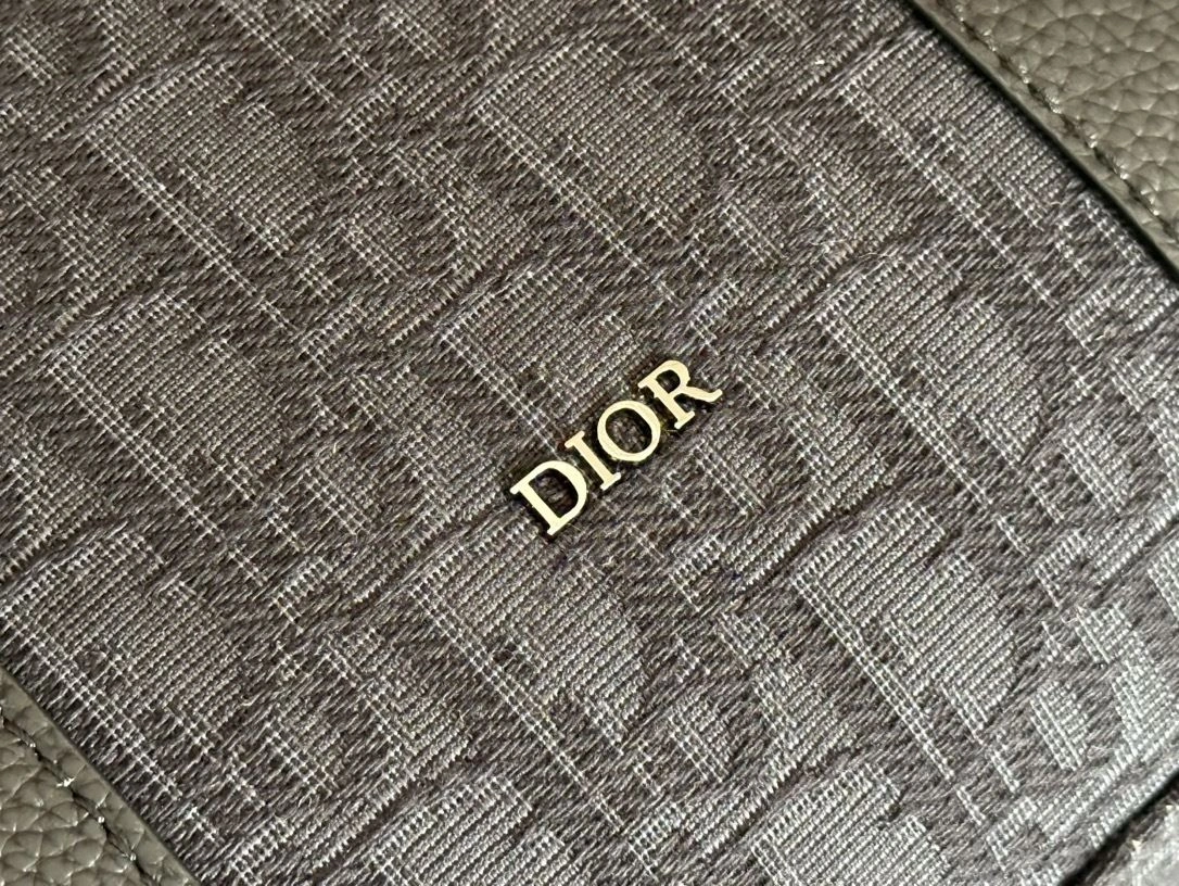 Low-cost Christian Dior Shopping Bags