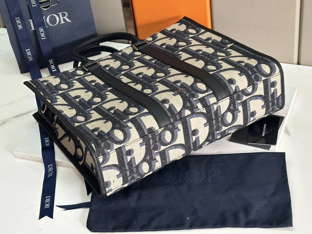 Affordable Christian Dior Shopping Bags