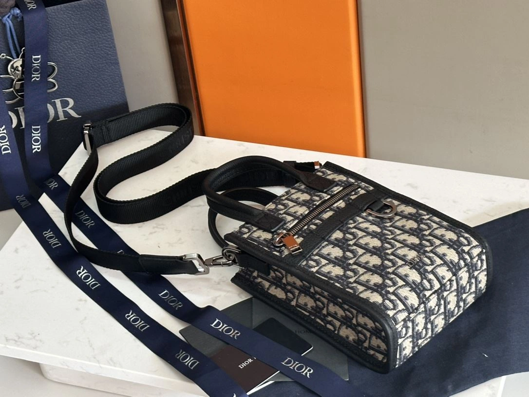 Discounted Christian Dior Shopping Bags