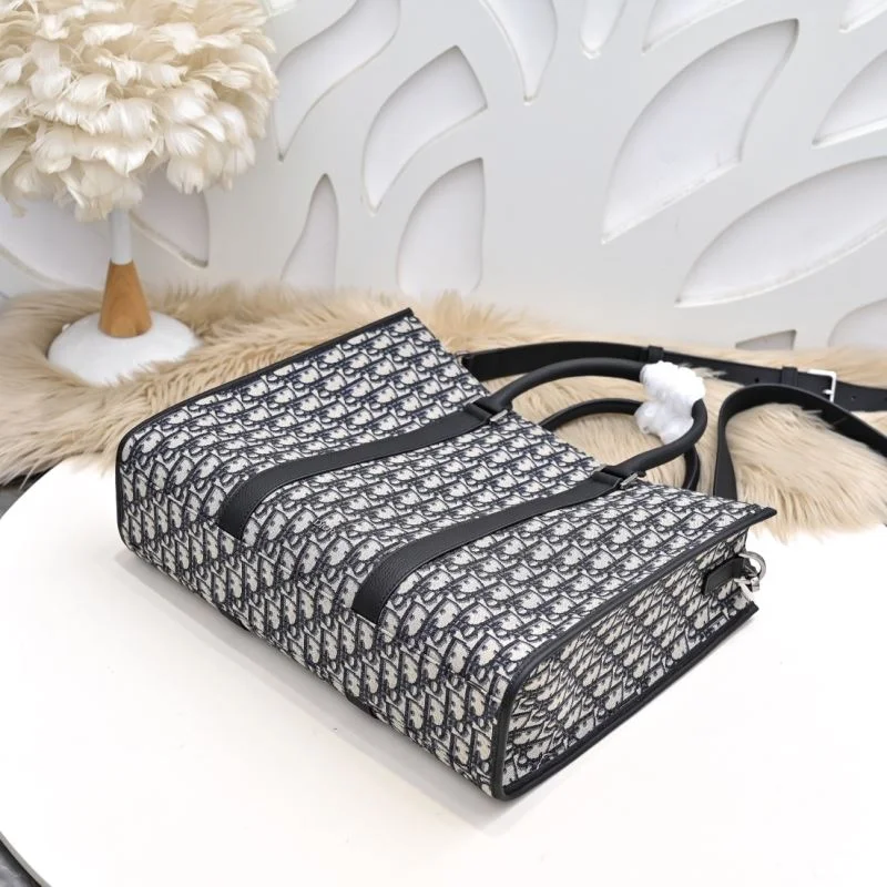 Inexpensive Christian Dior Shopping Bags