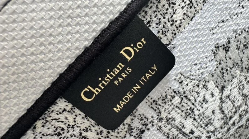 Low-cost Christian Dior Shopping Bags
