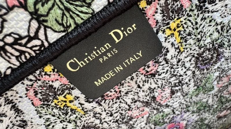 Value-priced Christian Dior Shopping Bags