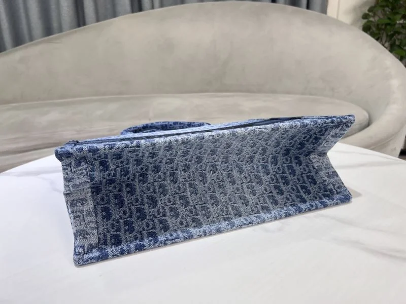 Low-cost Christian Dior Shopping Bags