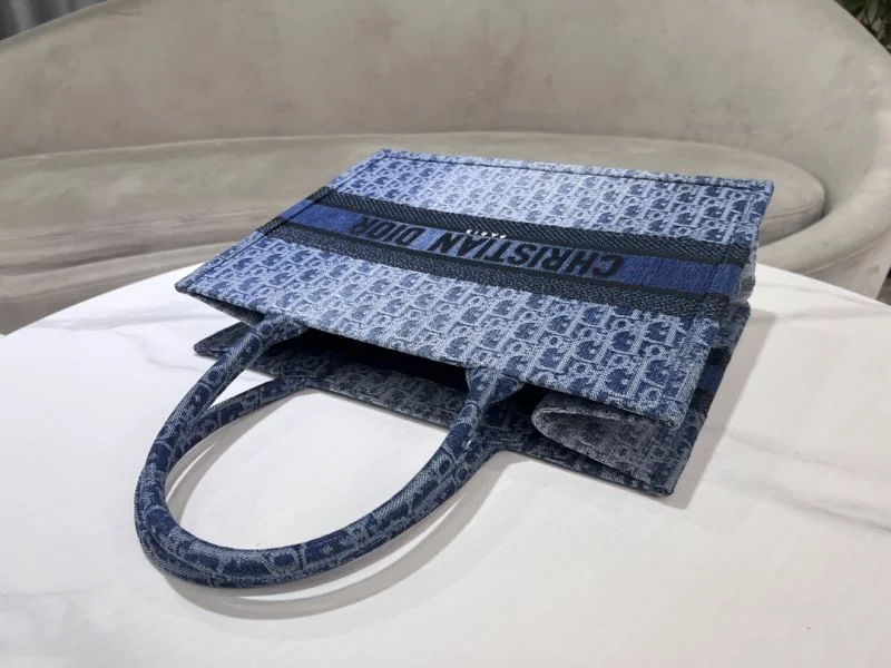 Low-cost Christian Dior Shopping Bags