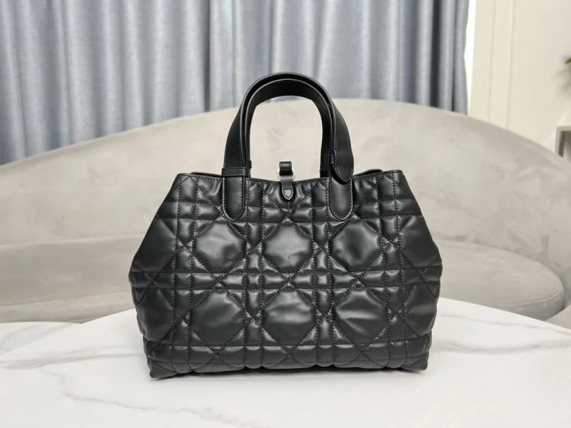 Exact replica Christian Dior Shopping Bags