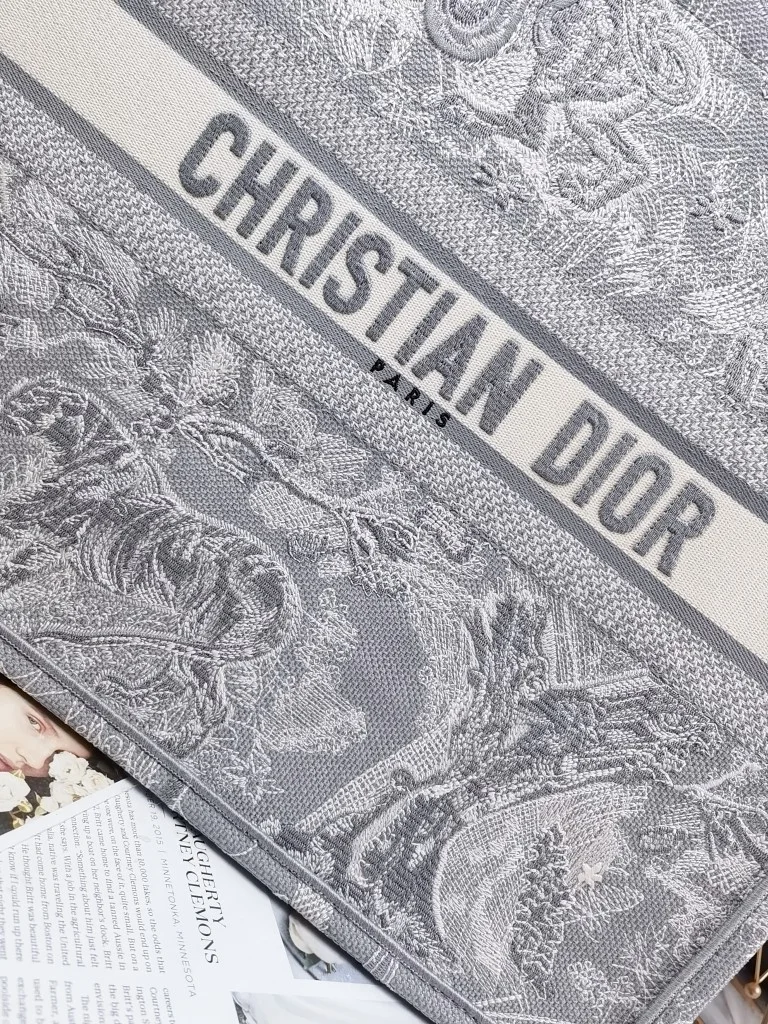 Brand-original Christian Dior Shopping Bags