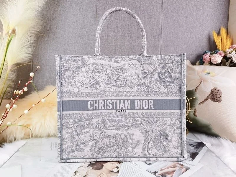 Christian Dior Shopping Bags