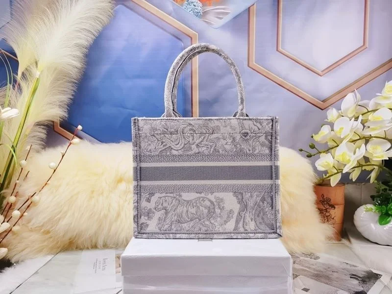 Inexpensive Christian Dior Shopping Bags