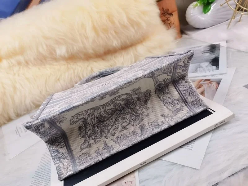 Inexpensive Christian Dior Shopping Bags