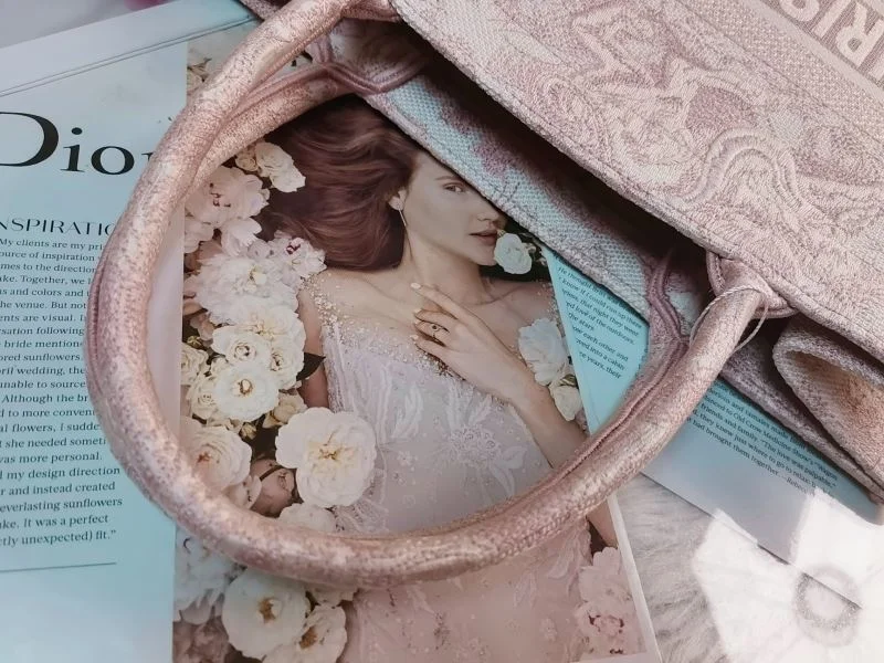 Reasonably priced Christian Dior Shopping Bags