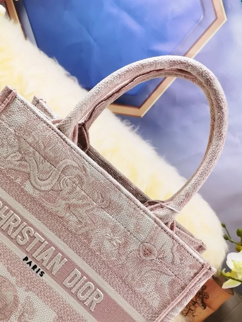 Low-cost Christian Dior Shopping Bags