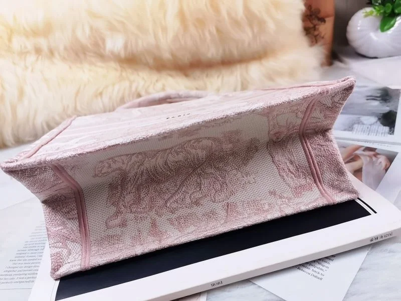 Low-cost Christian Dior Shopping Bags
