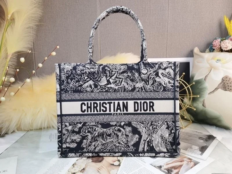 Christian Dior Shopping Bags