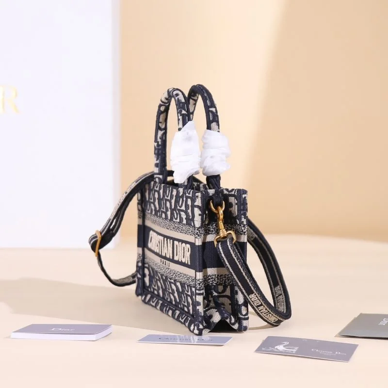Legit Christian Dior Shopping Bags