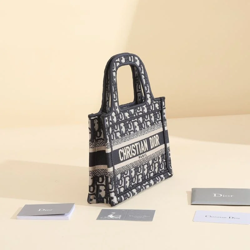 Bargain Christian Dior Shopping Bags