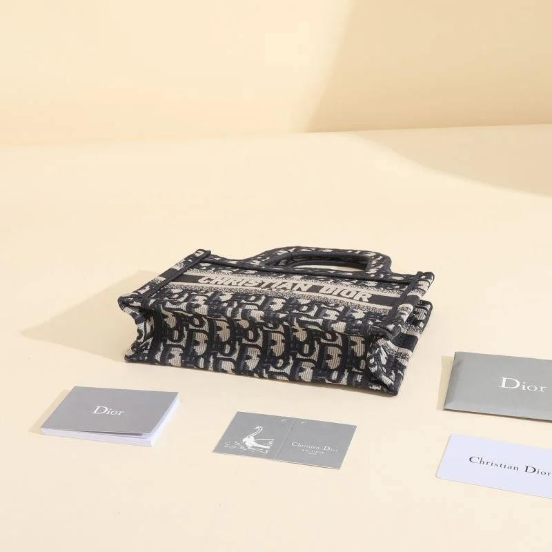 Bargain Christian Dior Shopping Bags
