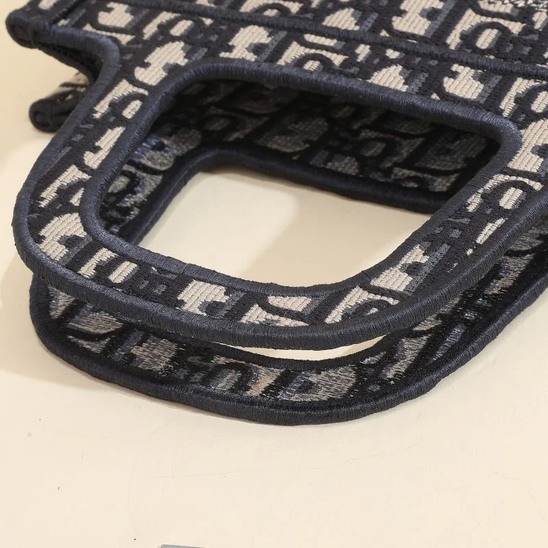 Bargain Christian Dior Shopping Bags