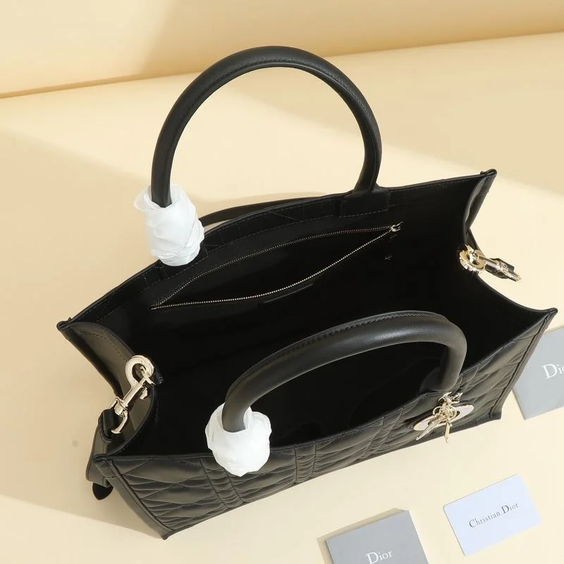 Inexpensive Christian Dior Shopping Bags