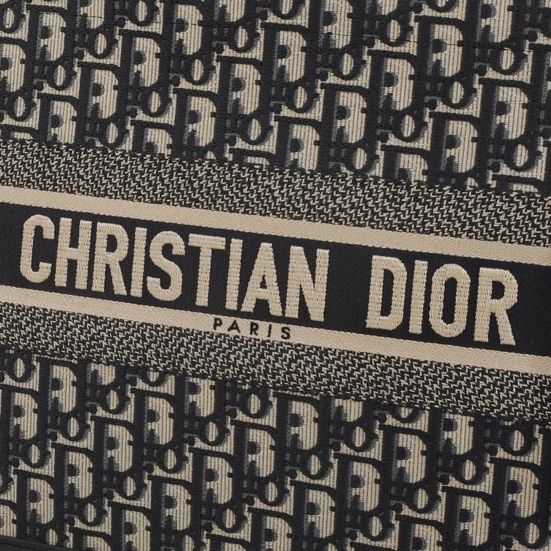 Low-cost Christian Dior Shopping Bags