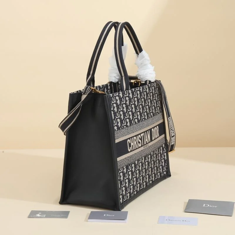 Low-cost Christian Dior Shopping Bags