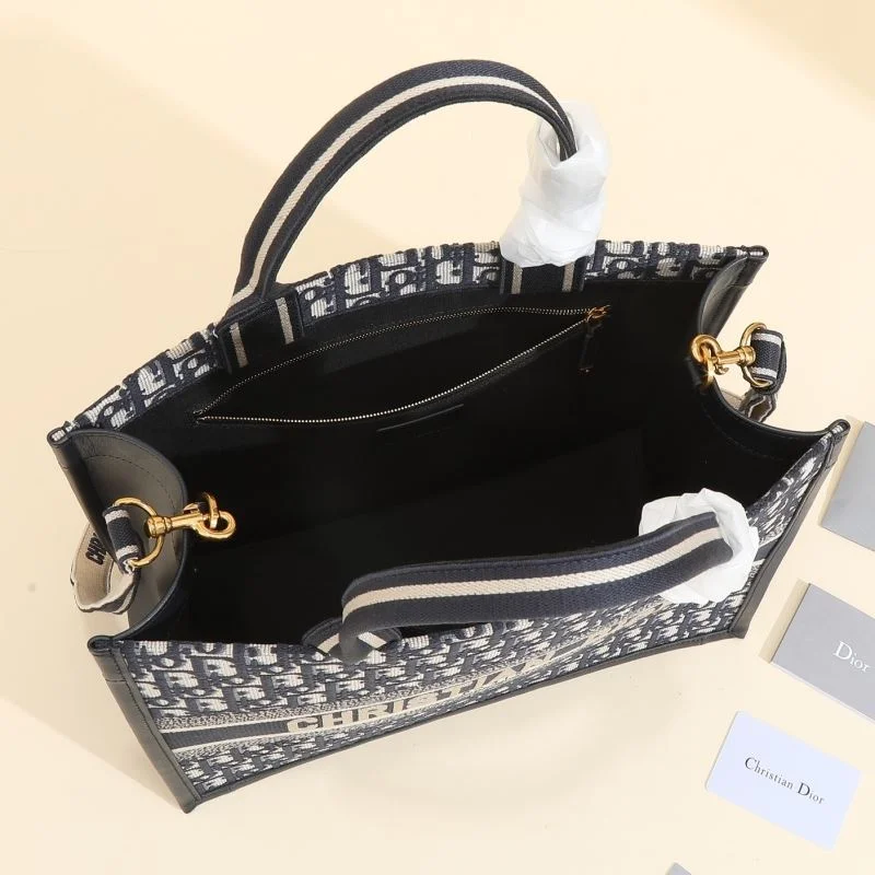 Low-cost Christian Dior Shopping Bags