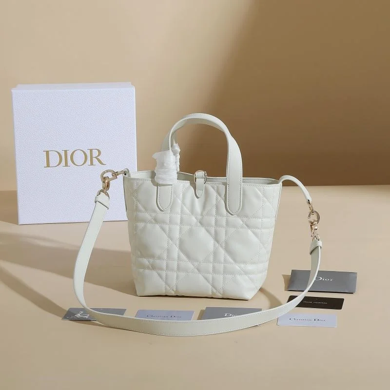 Top match Christian Dior Shopping Bags