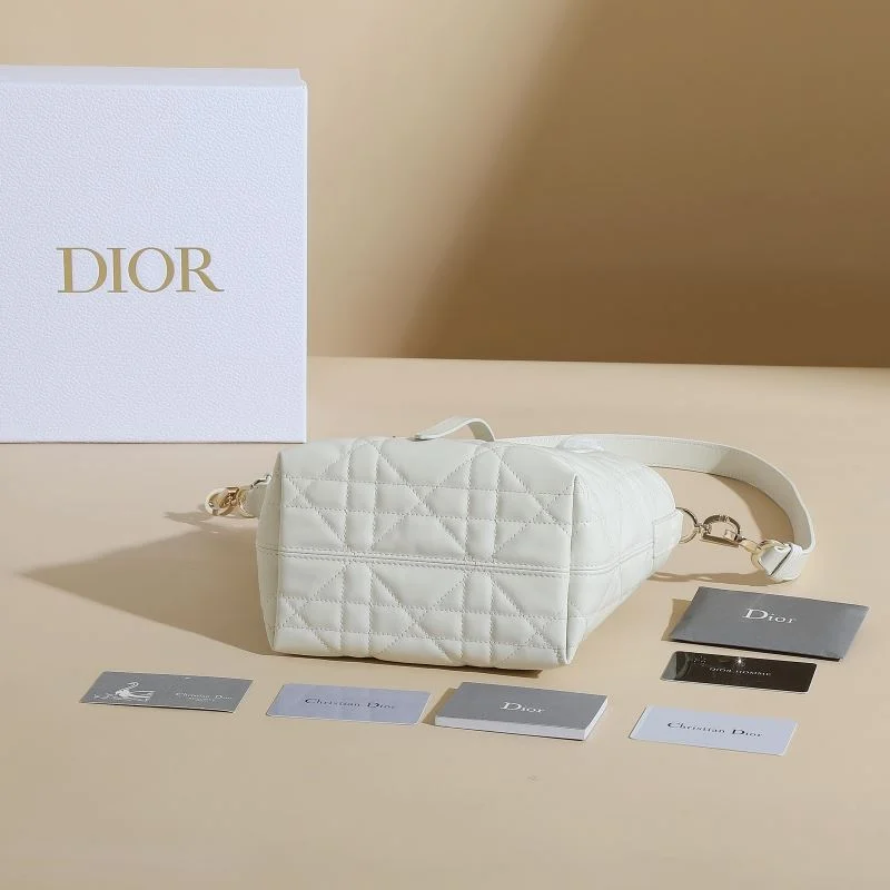 Top match Christian Dior Shopping Bags