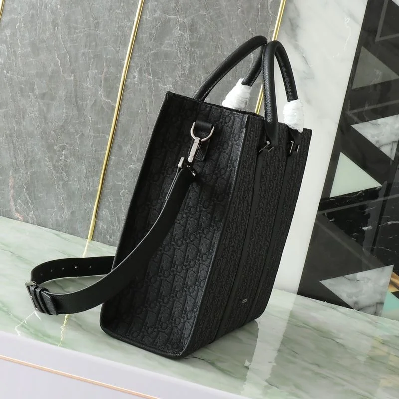 Top match Christian Dior Shopping Bags