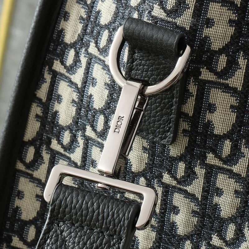 Inexpensive Christian Dior Shopping Bags